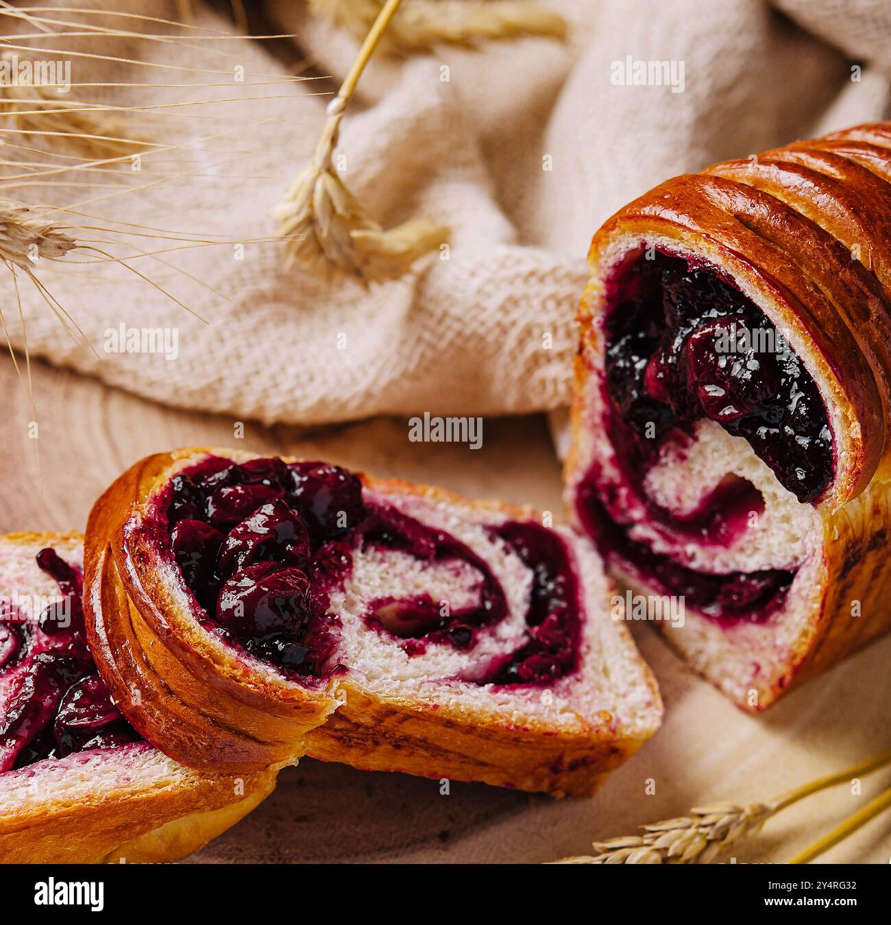 Big bun hi-res stock photography and images - Alamy