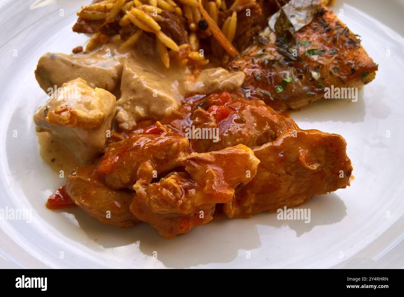 Fisch und pommes hi-res stock photography and images - Alamy