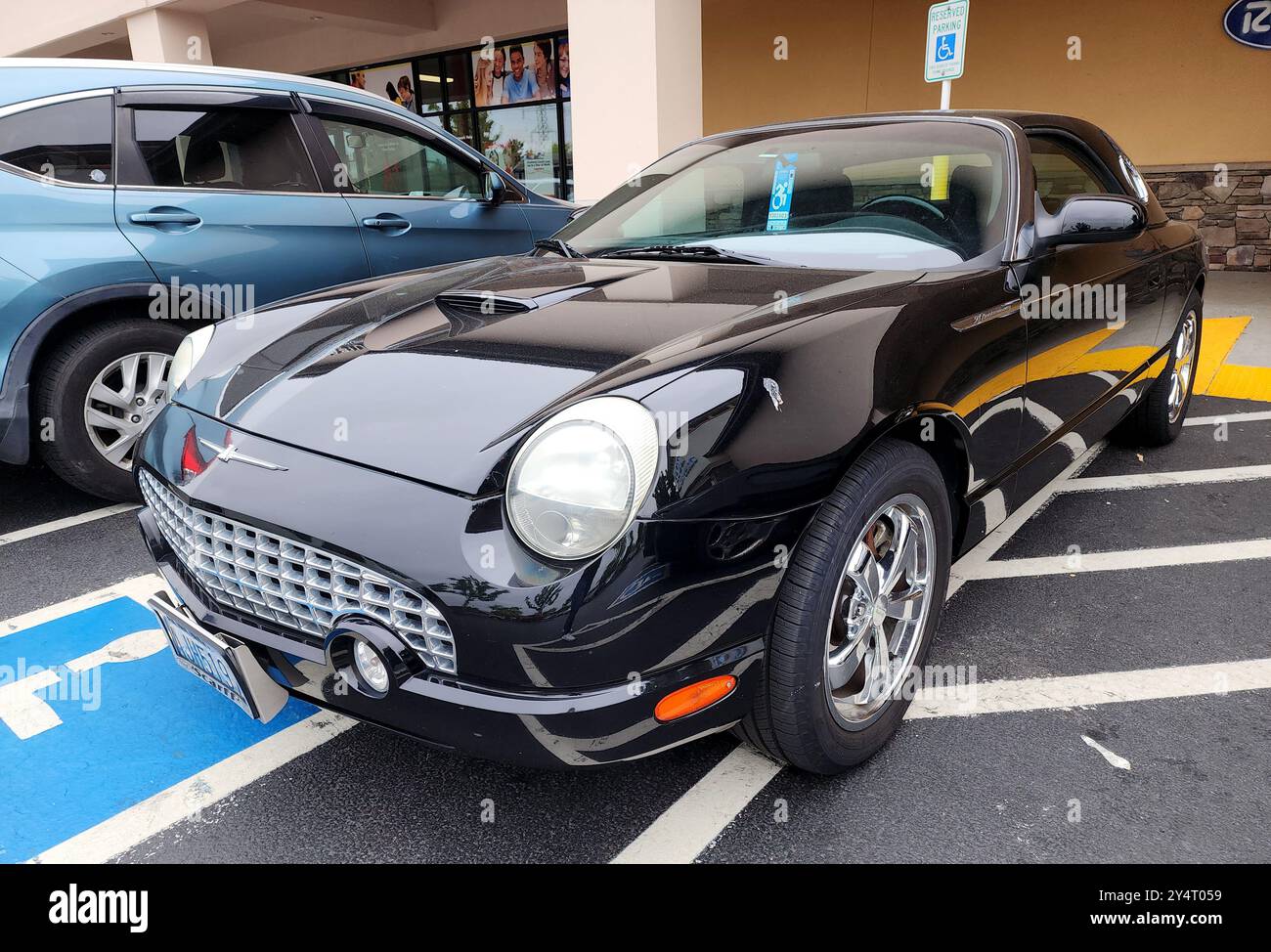 Seattle, WA, USA -July 22, 2024 : 2002 Ford Thunderbird Convertible ...