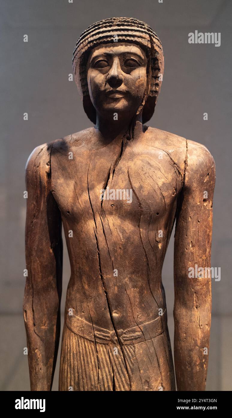Standing Figure of Per Her Nofret Stock Photo - Alamy