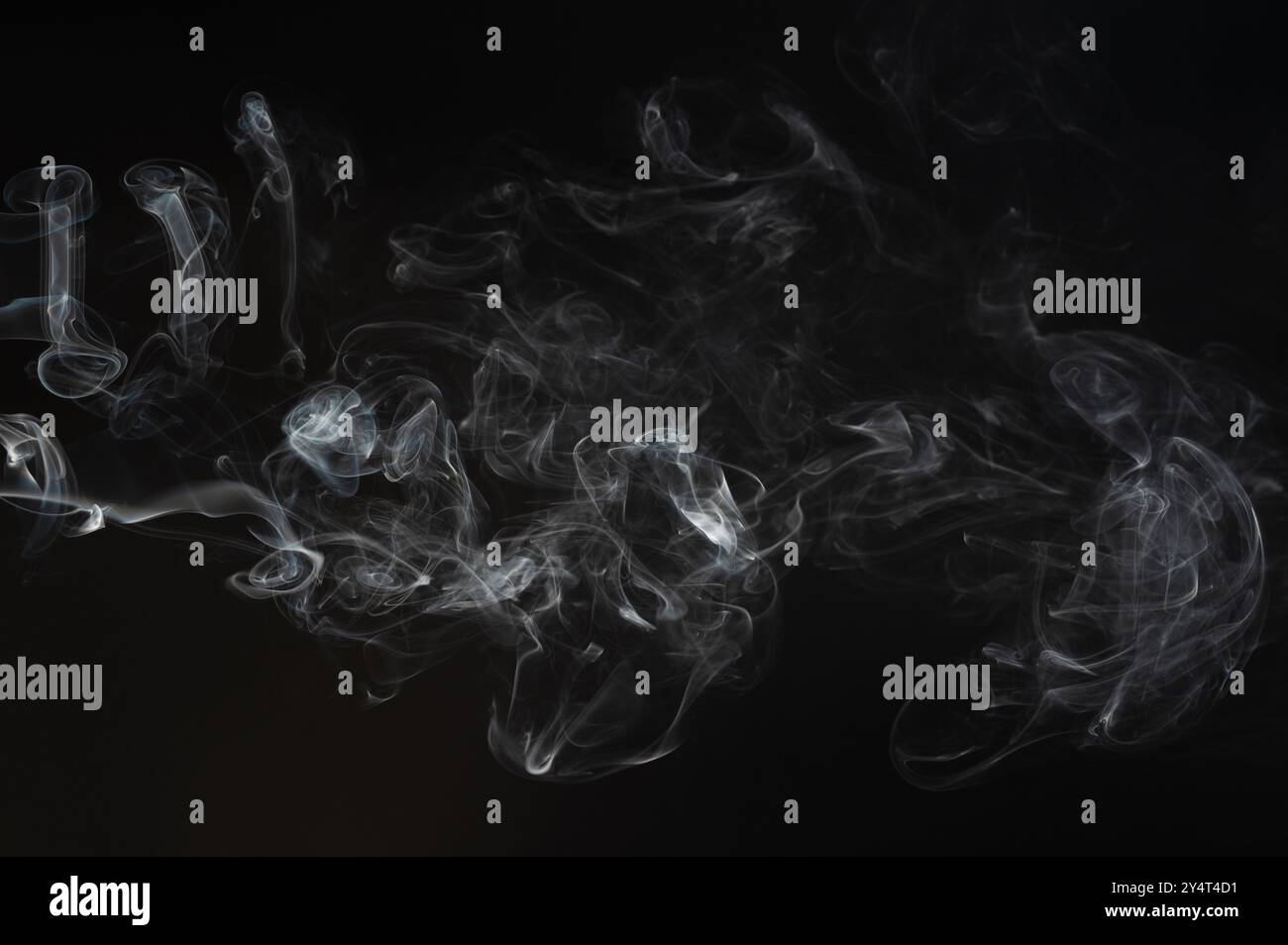 Abstract clean smoke curves macro close up view Stock Photo - Alamy