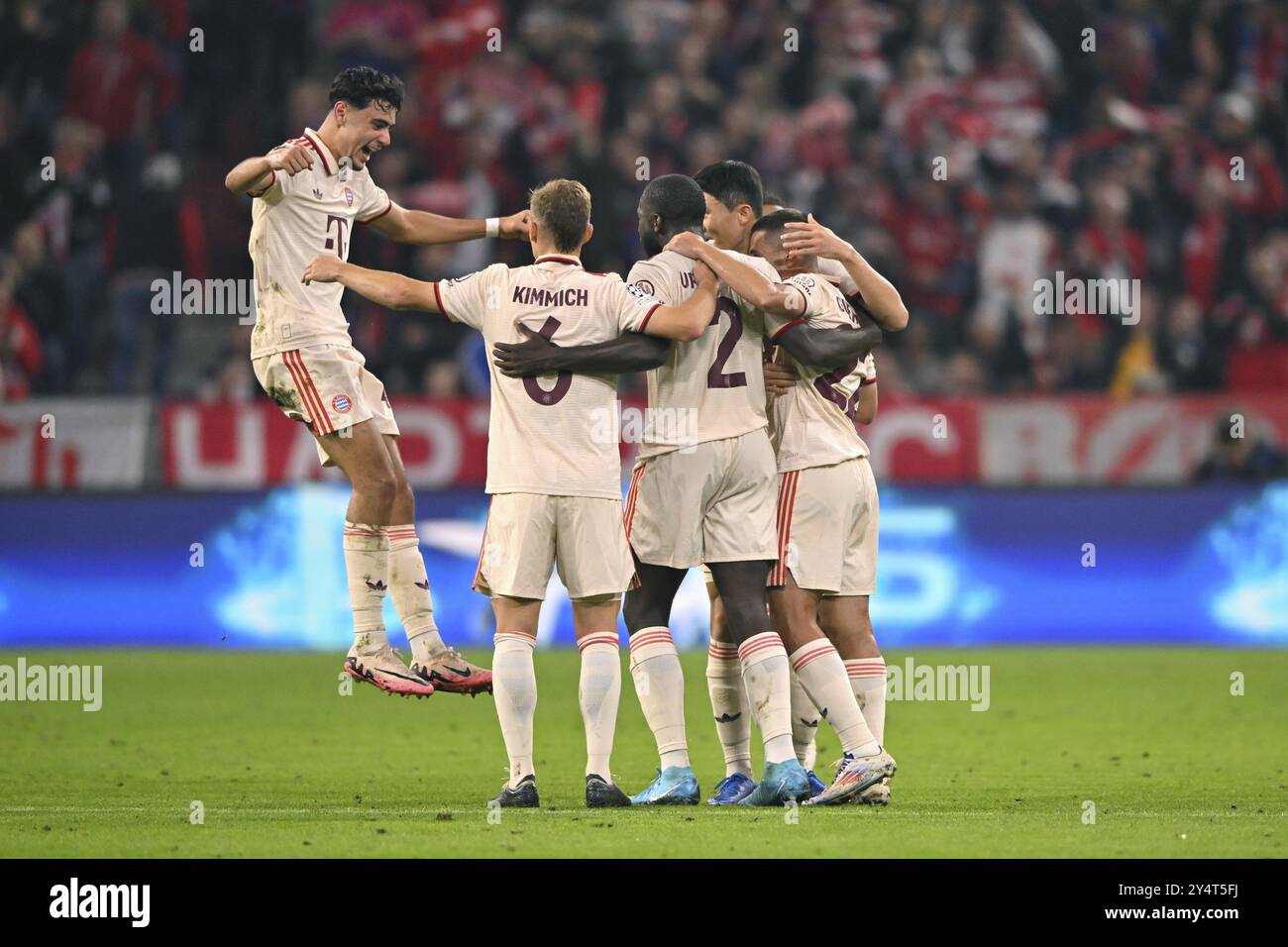 Goal celebration Aleksandar Pavlovic FC Bayern Muenchen FCB (45) Joshua ...