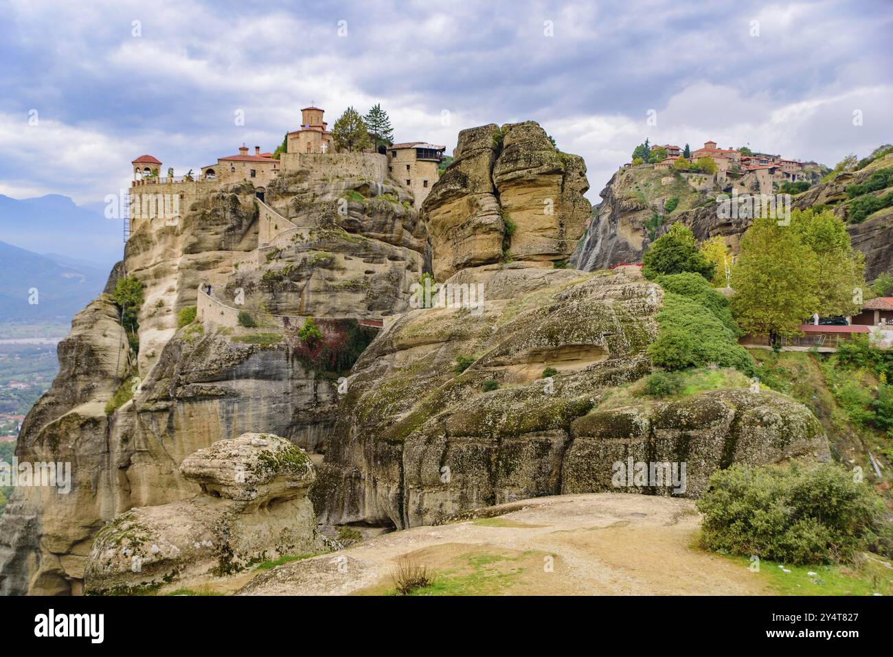 Monastery of Varlaam and Holy Monastery of Great Meteoron in Meteora ...