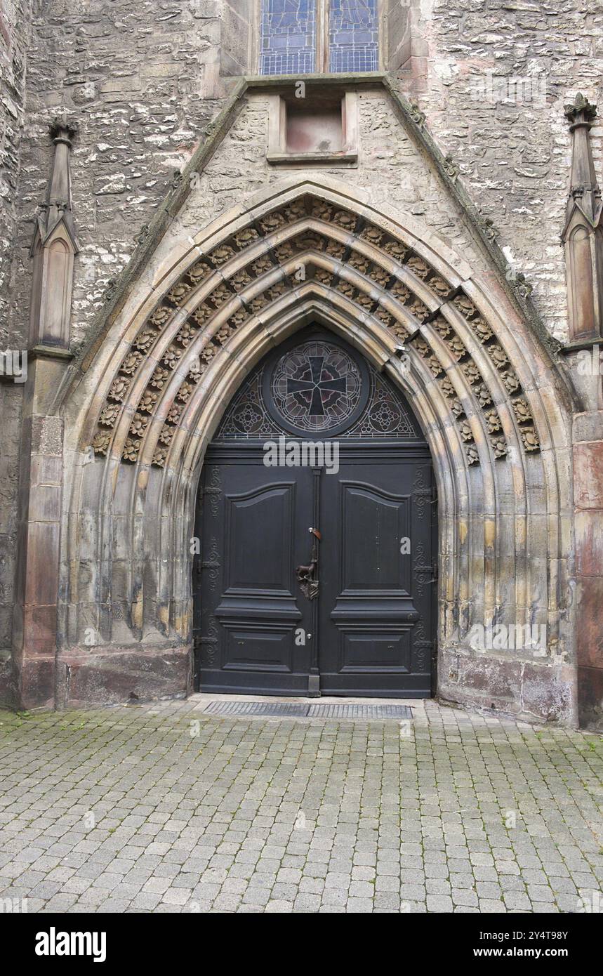 Three aisled gothic hall church hi-res stock photography and images - Alamy