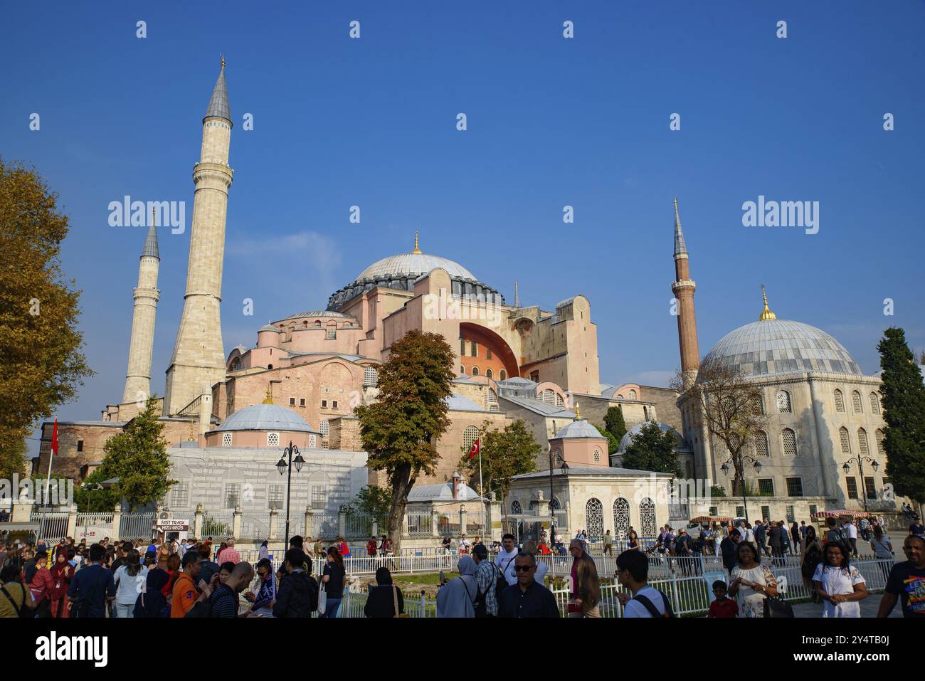 Hagia Sophia, former Orthodox cathedral and Ottoman imperial mosque, in ...