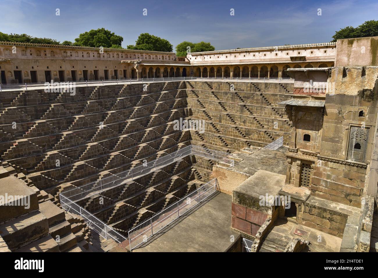 Step wells of rajasthan hi-res stock photography and images - Alamy