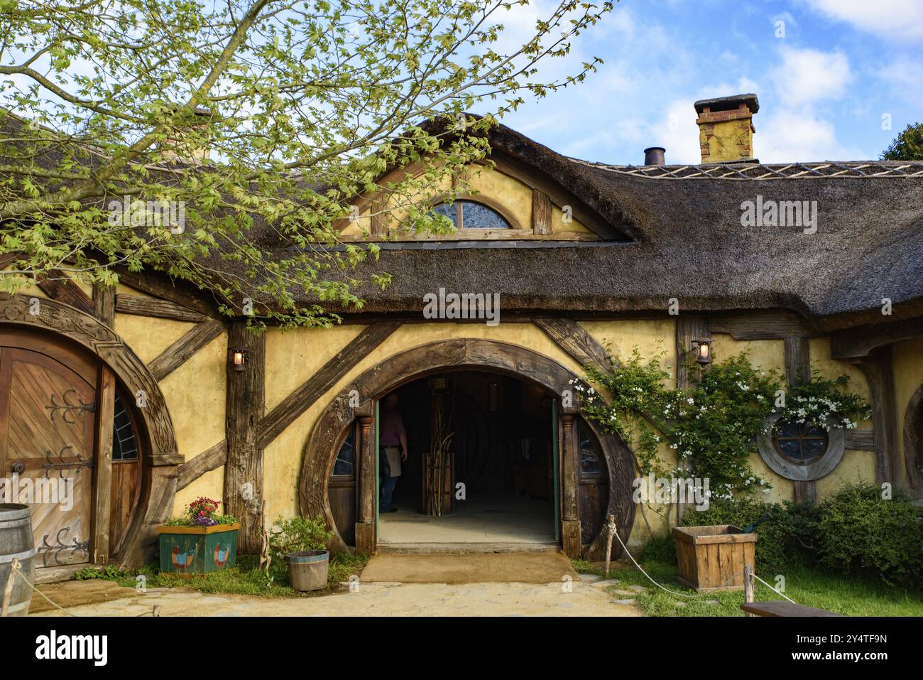 Hobbiton Movie Set of Shire in The Lord of the Rings and The Hobbit ...