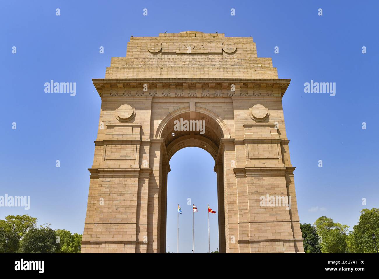 India Gate, a famous war memorial in New Delhi, India, Asia Stock Photo ...