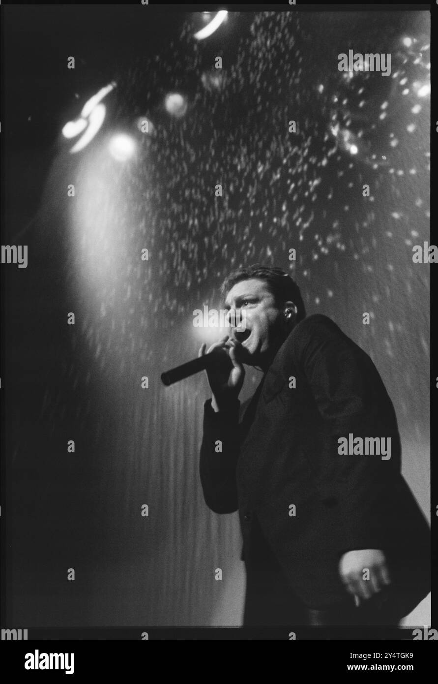 ANDY BELL, ERASURE, 1996: Andy Bell of Erasure live at Cardiff St David ...