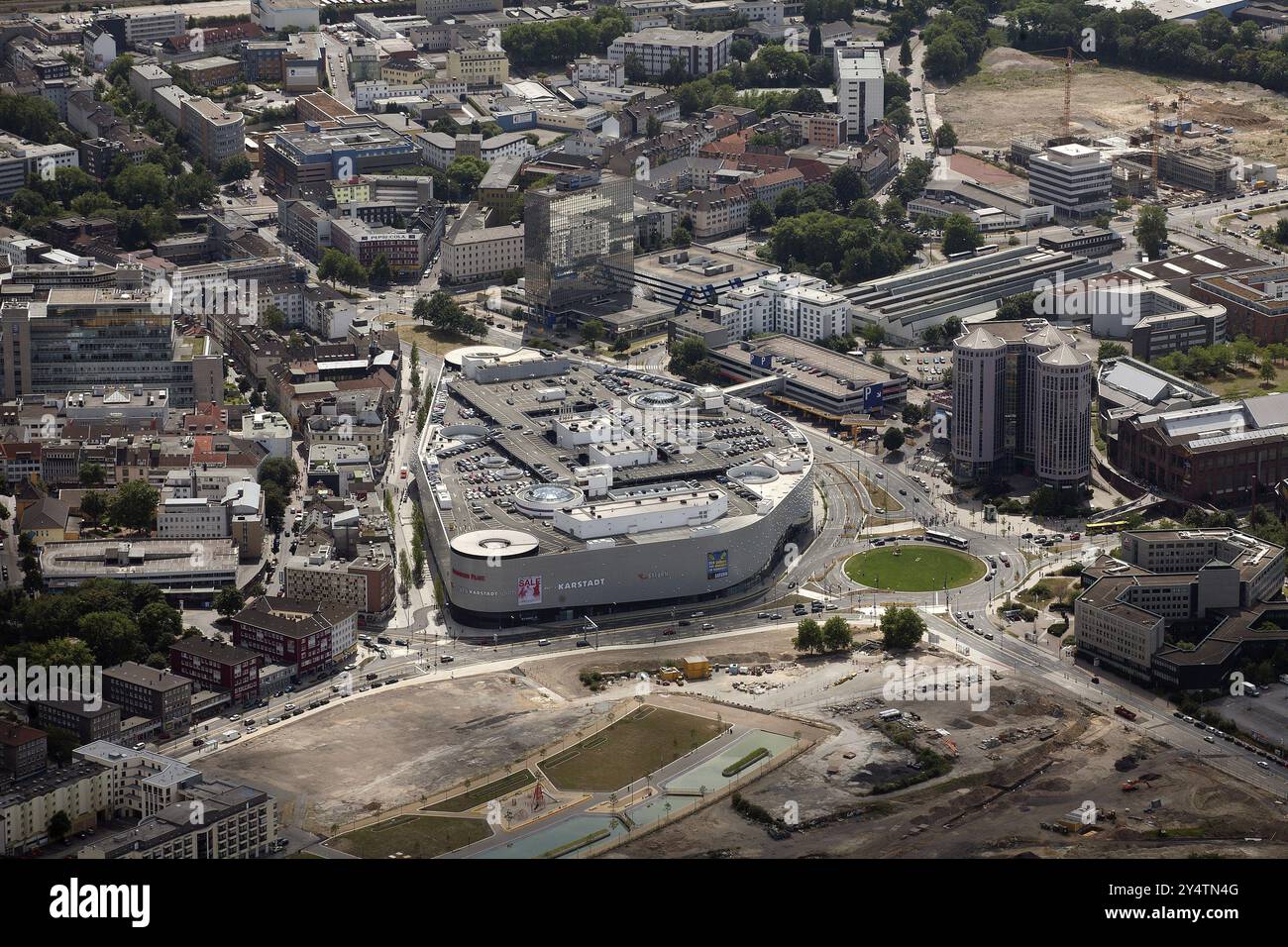 Limbecker Platz shopping centre in Essen Stock Photo - Alamy