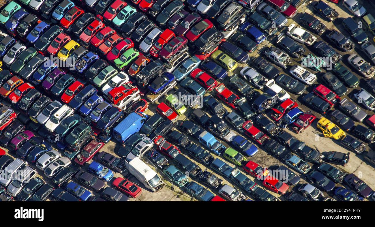 Car scrap scheme hi-res stock photography and images - Alamy