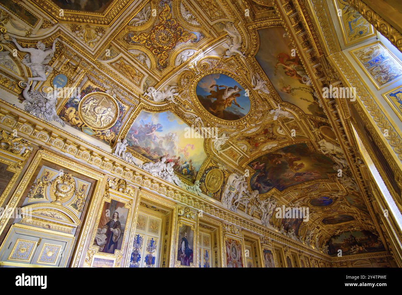 Decorated ceiling of the Apollo Gallery (Galerie d'Apollon) at Louvre ...