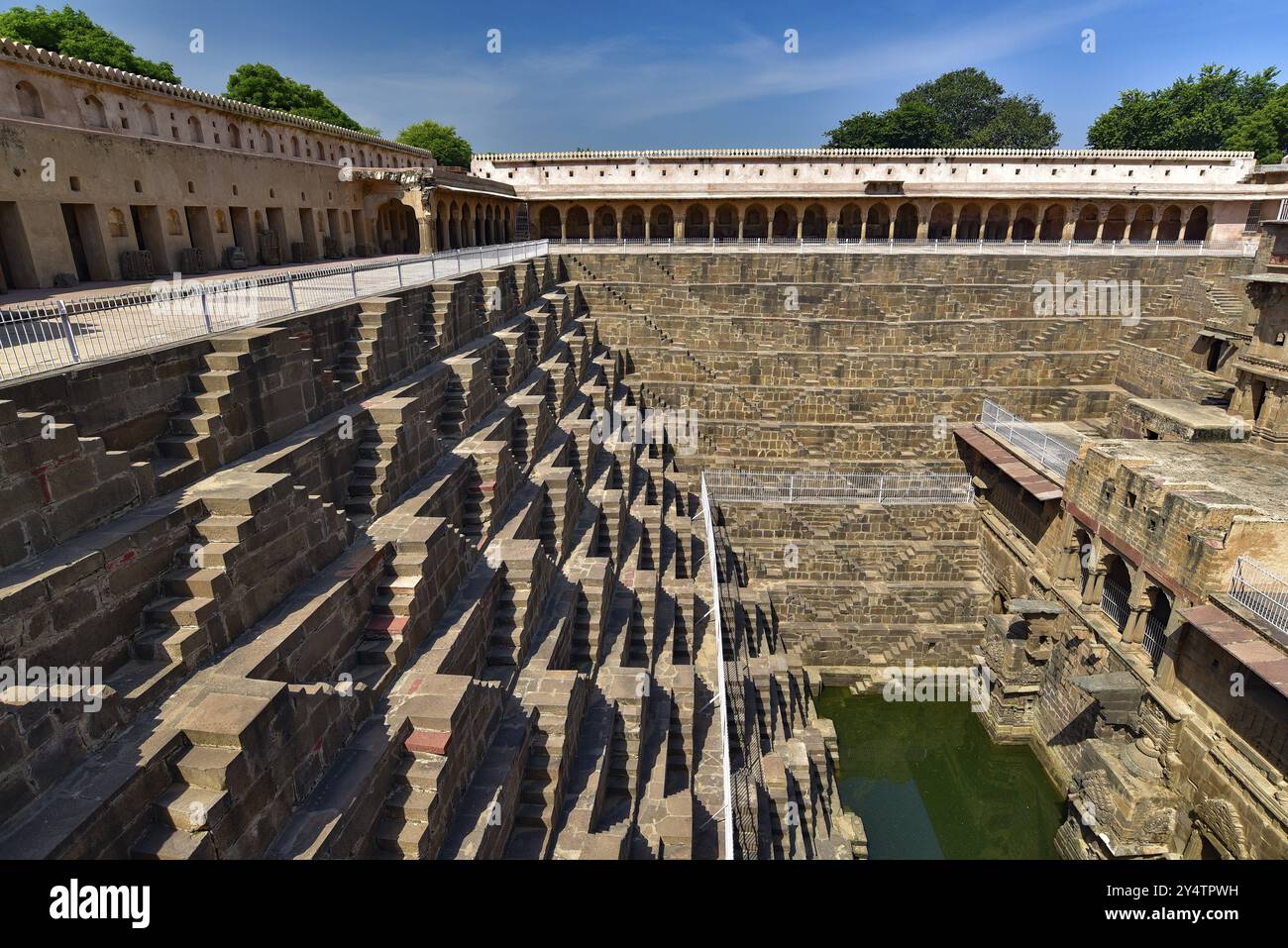 Step wells of rajasthan hi-res stock photography and images - Alamy