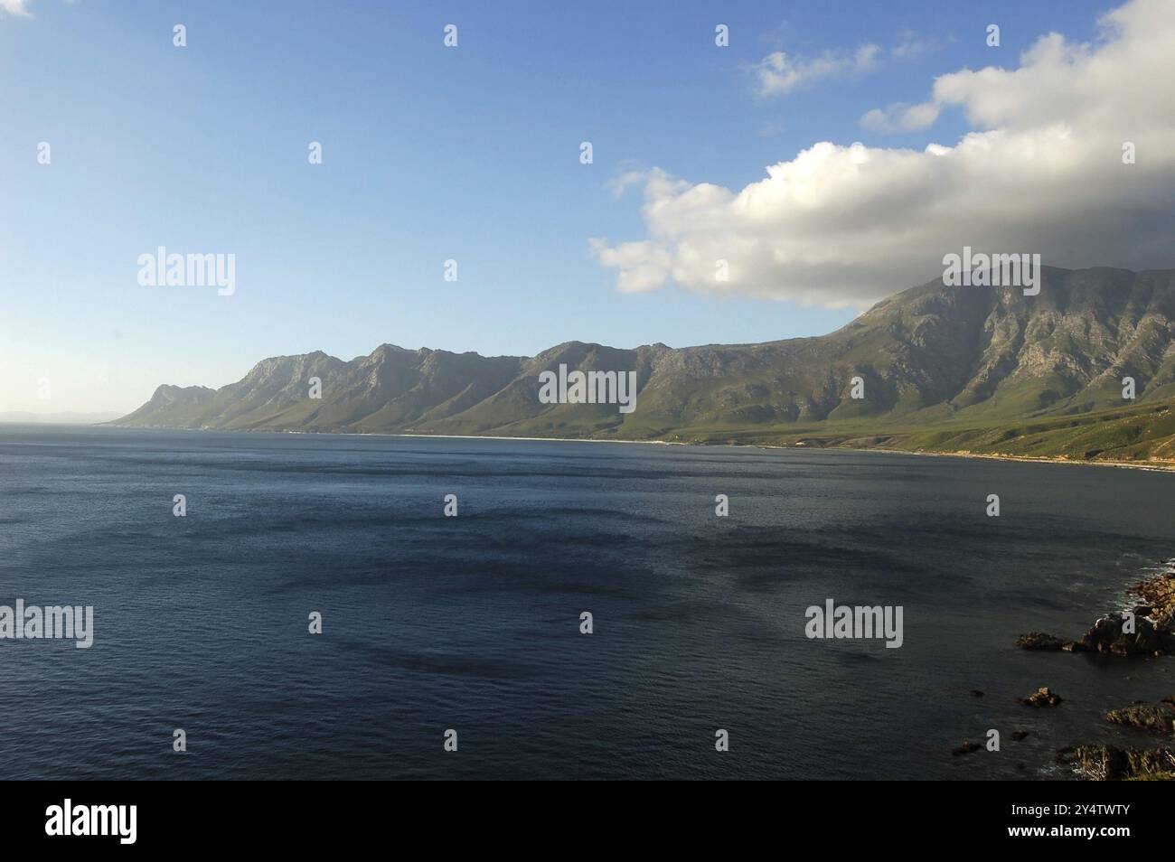 The coast and mountains of False Bay, Cape peninsula, South Africa ...