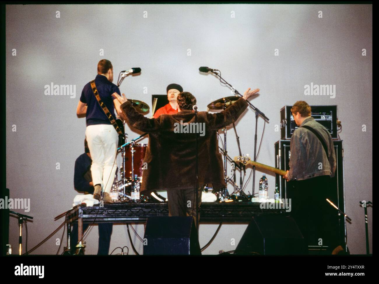 GENE, BIG NOISE FESTIVAL, 1997: MaThe whole band Gene at the end of ...