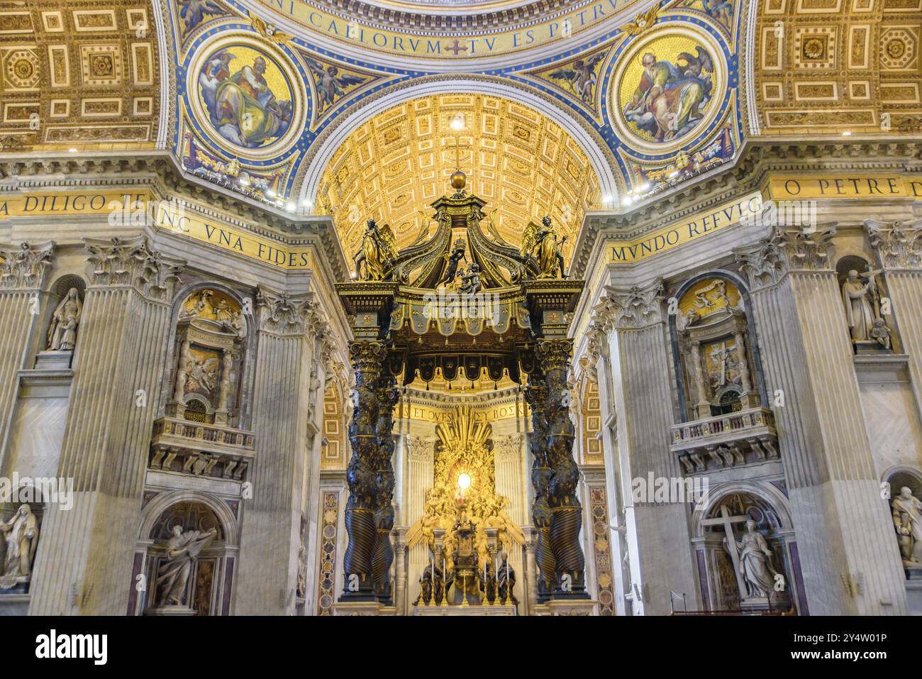 St. Peter's Baldachin, a canopy over the altar of St. Peter's Basilica in Vatican City Stock ...