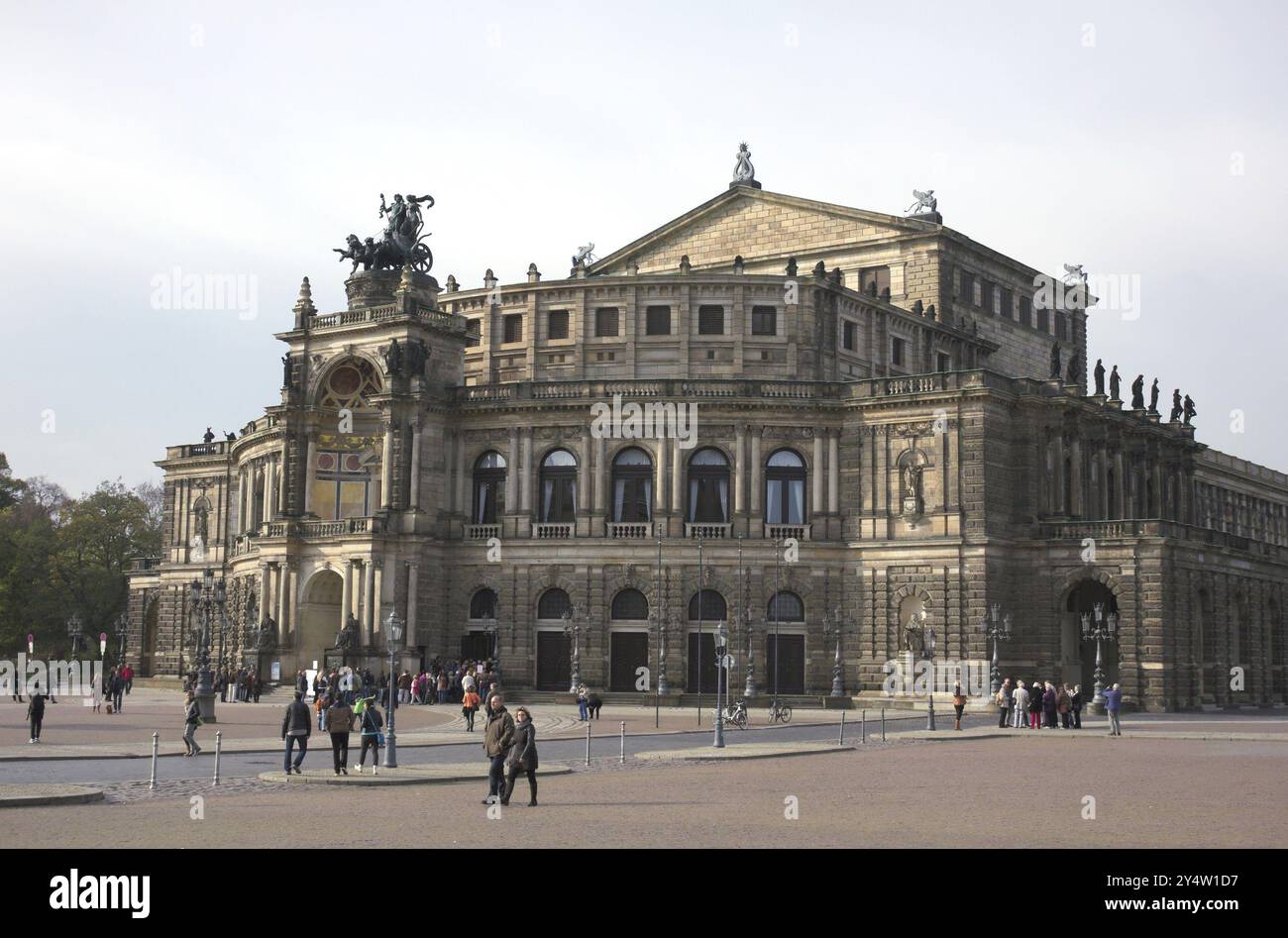 The Semperoper in Dresden is the opera house of the Saxon State Opera ...