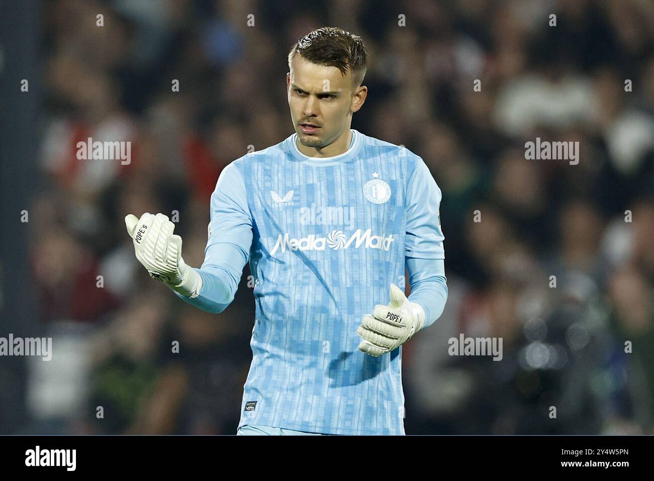 ROTTERDAM - Feyenoord goalkeeper Timon Wellenreuther during the UEFA ...
