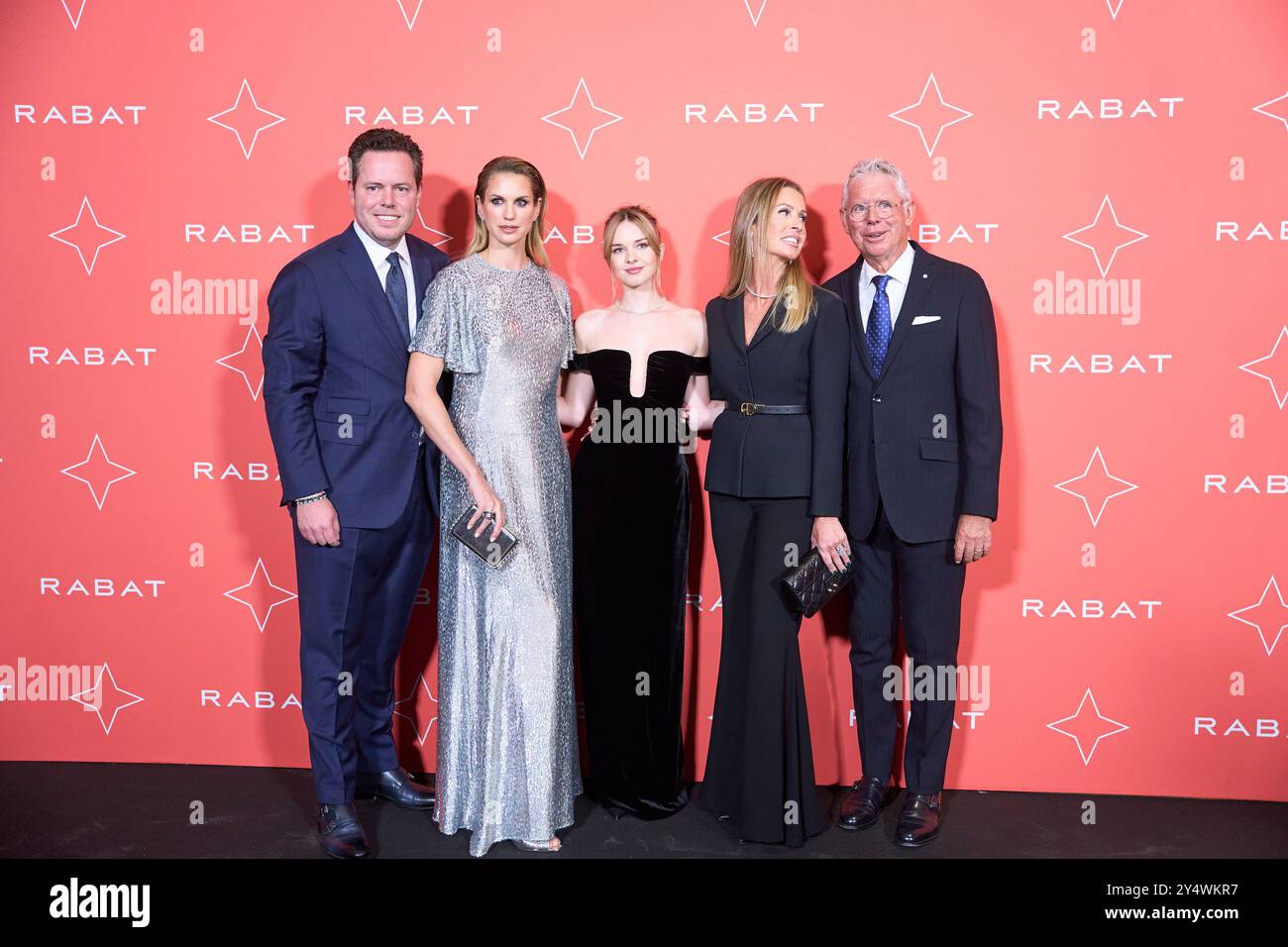 Rosa Mairal, Esteve Rabat, Jordi Rabat, Eva Palao, Stella Banderas ...