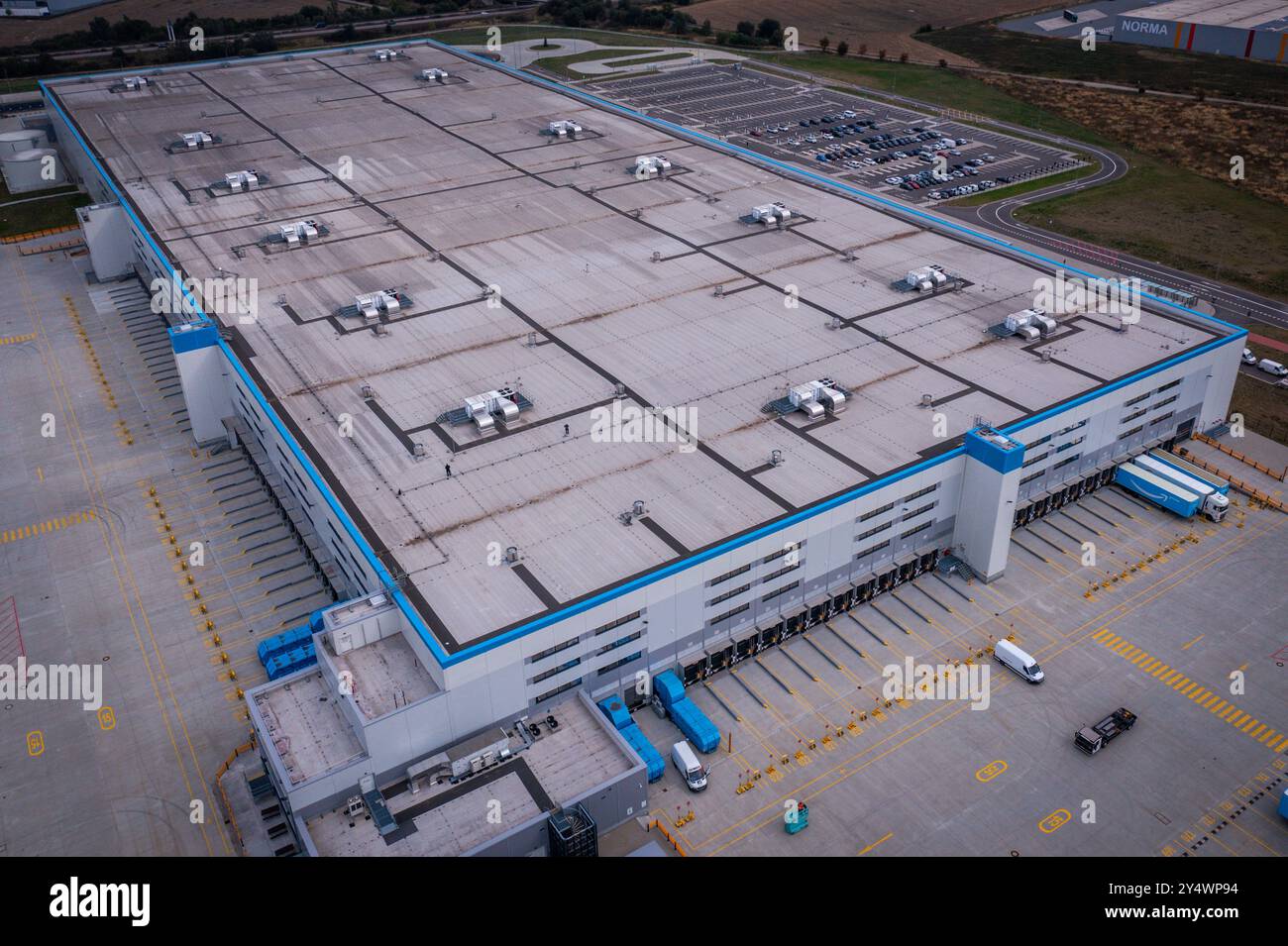 An aerial view of a new amazon warehouse hi-res stock photography and ...