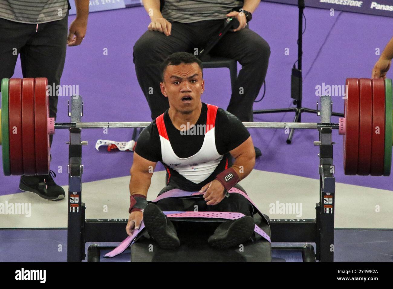 Mohamed ELMENYAWY of Egypt wins gold in the Para Powerlifting men's up ...