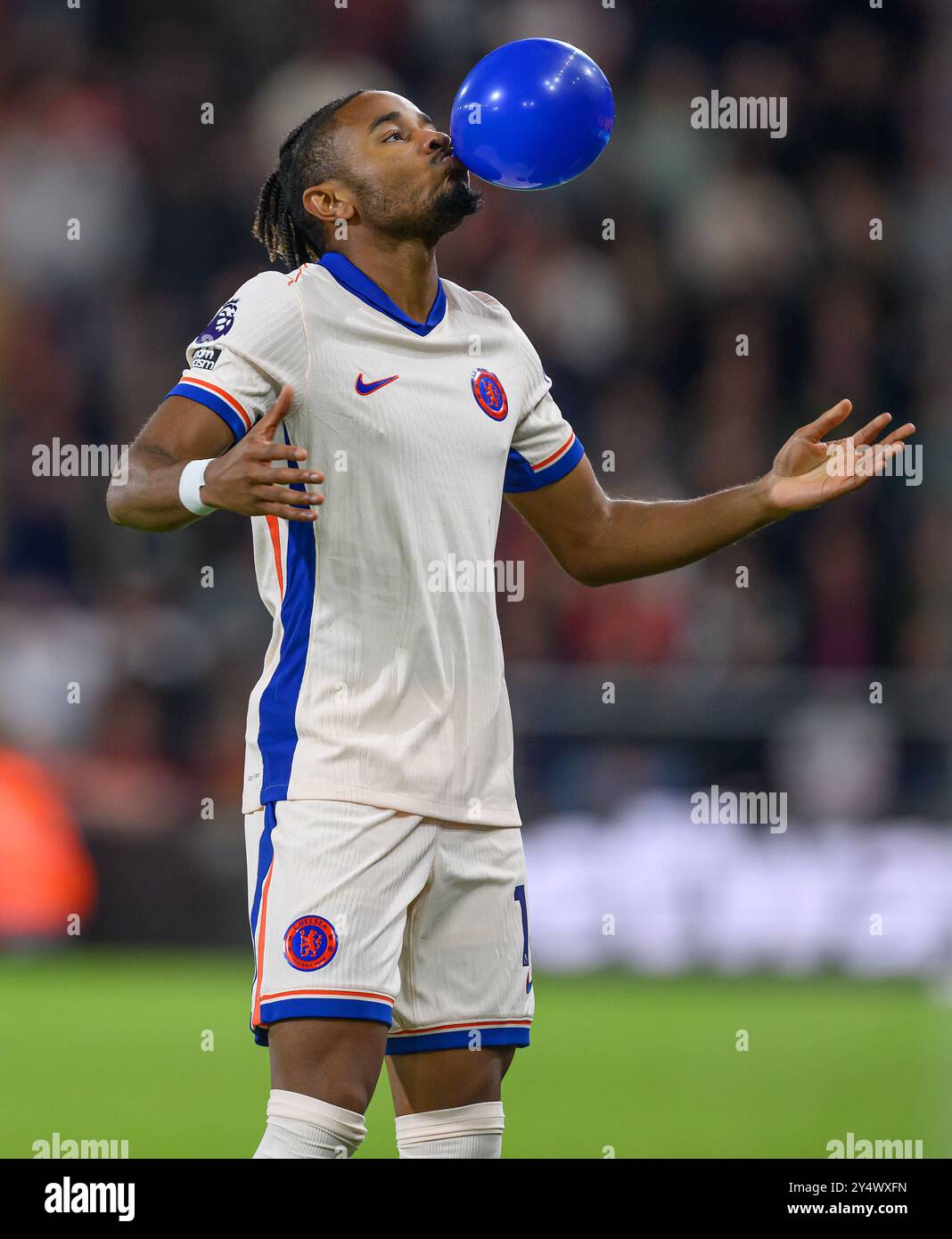 Christopher nkunku balloon hi-res stock photography and images - Alamy