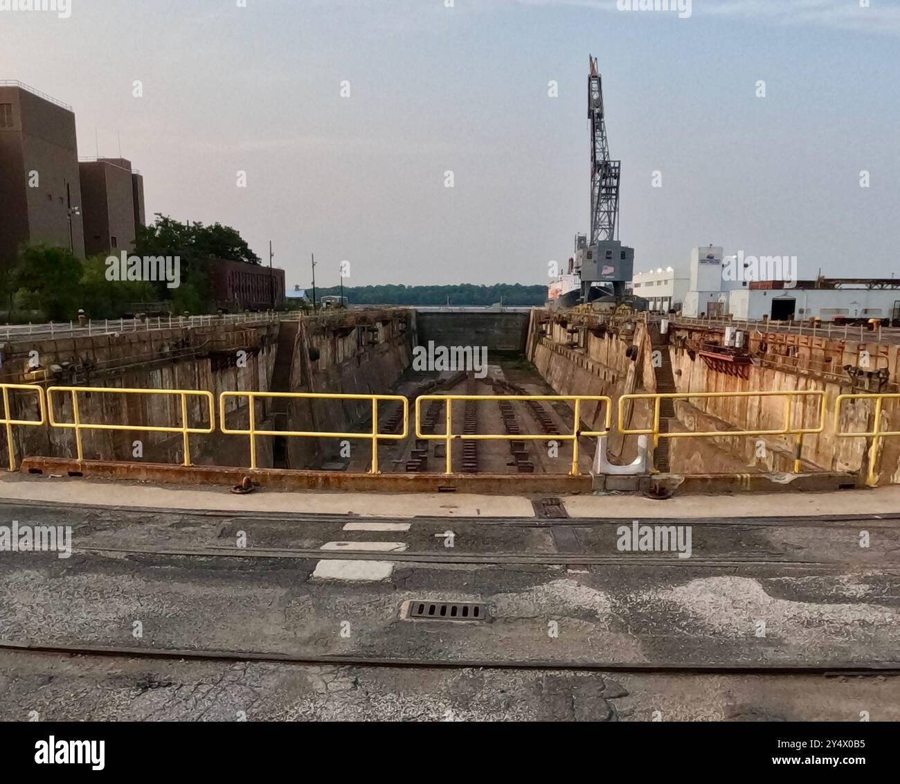 A dry dock sits empty at the Philadelphia Navy Yard Stock Photo - Alamy