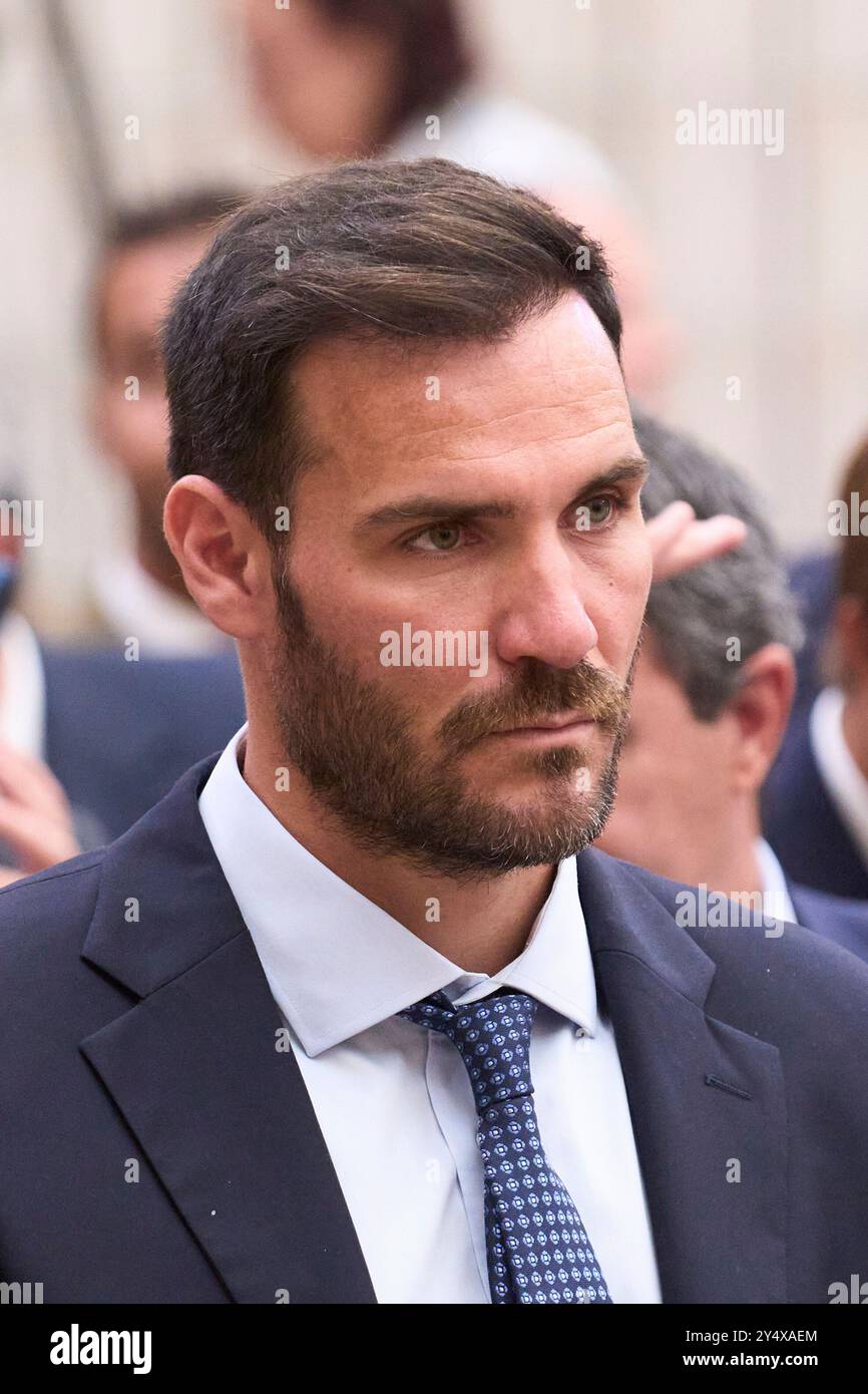 Saul cravioto hi-res stock photography and images - Alamy