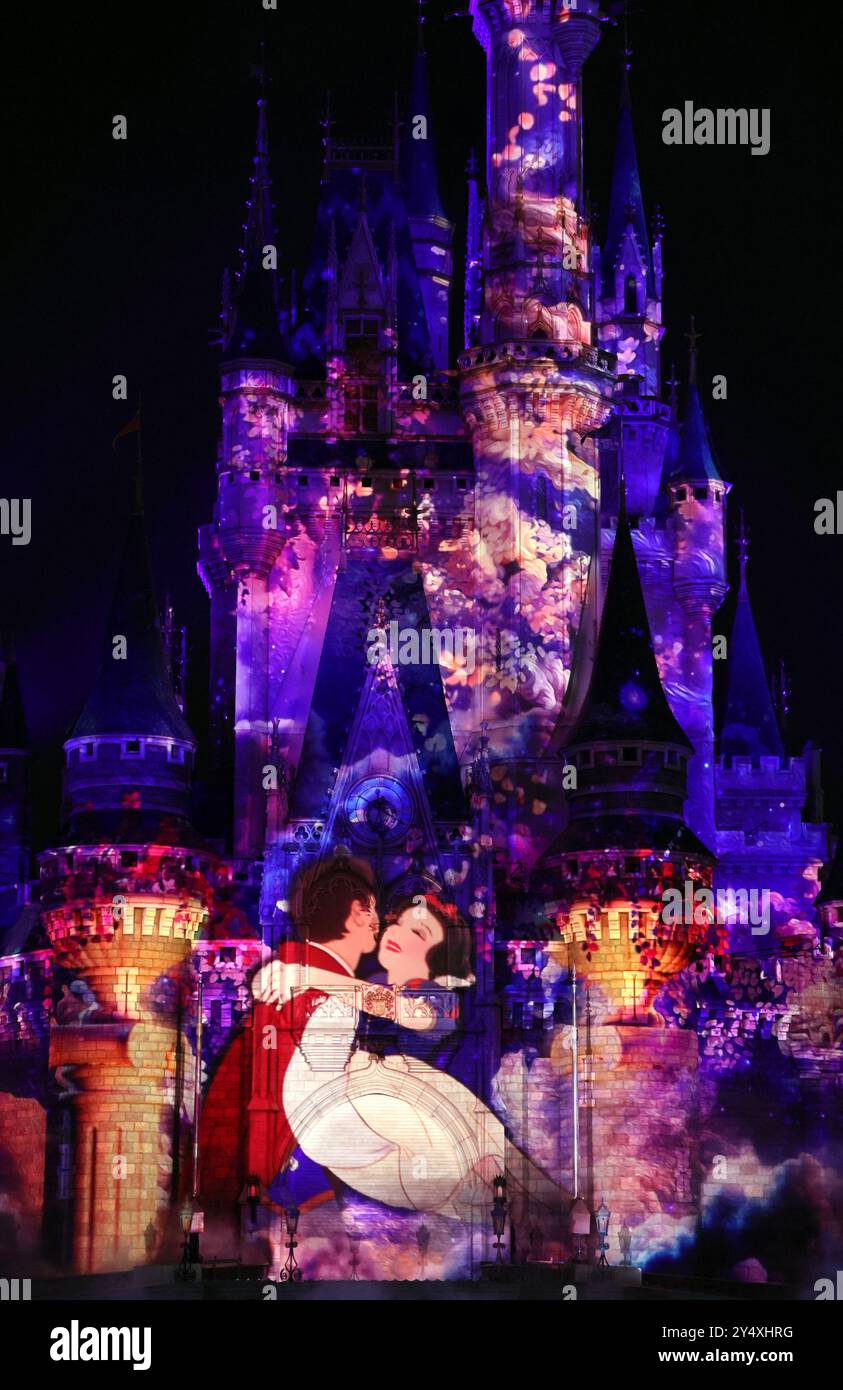 Urayasu, Japan. 19th Sep, 2024. Disney movie character Snow White is ...