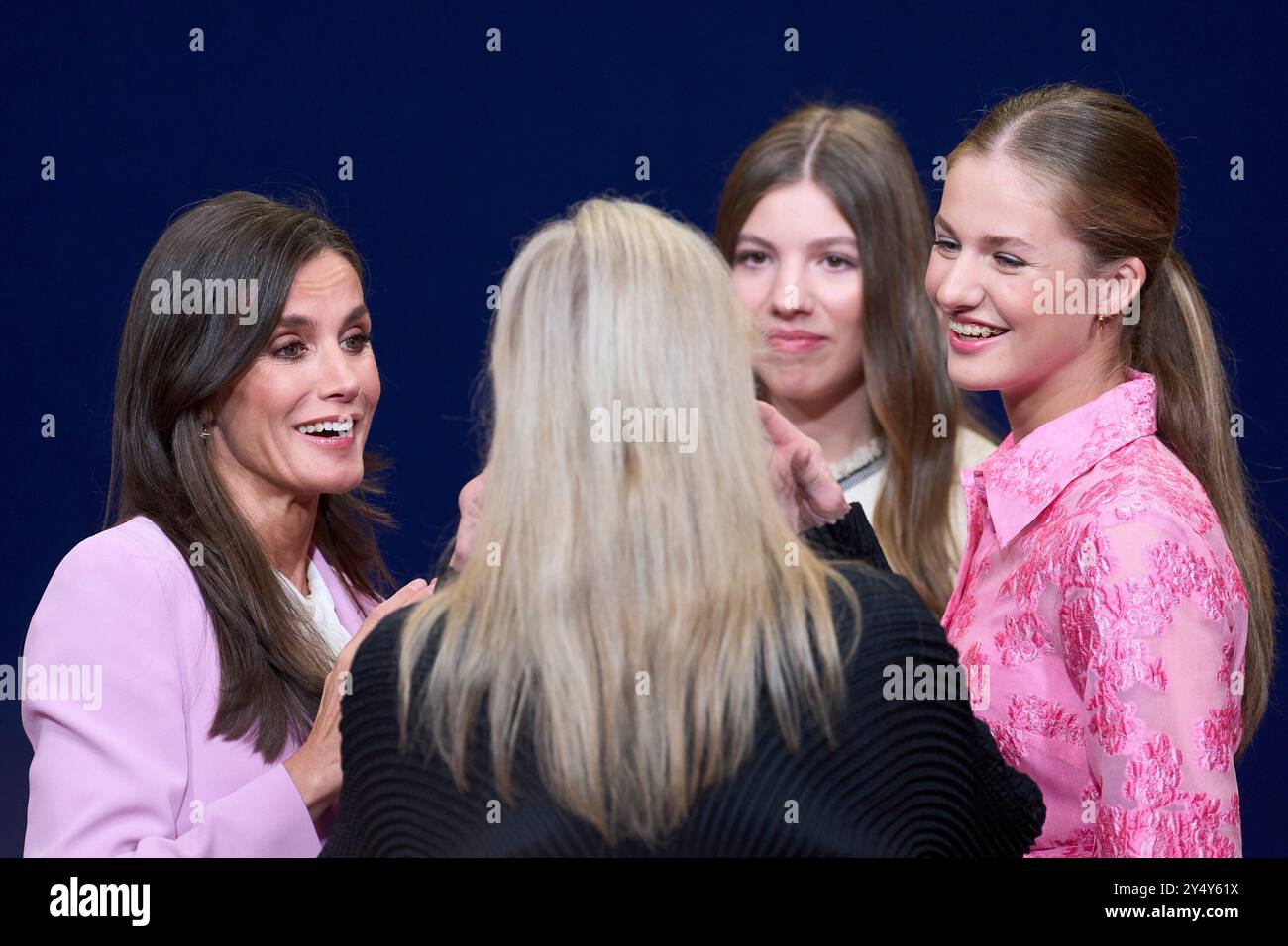 Queen Letizia of Spain, Crown Princess Leonor, Princess Sofia, Meryl ...