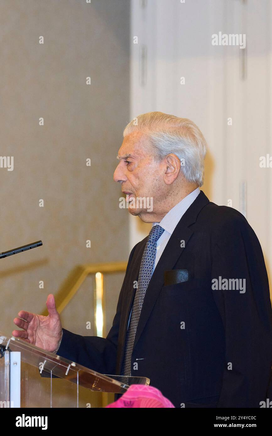 Mario Vargas Llosa during 'Capote De Las Artes' award 2022 ceremony at ...