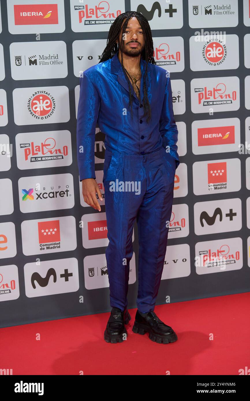 Sergio Momo attends Platino Awards 2022 - Red Carpet at Palacio ...