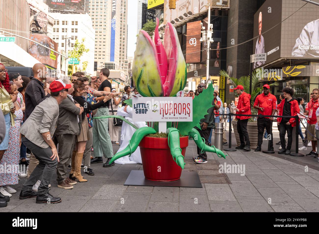 Atmosphere during 'Little Shop of Horrors' unveiling 'Audrey II' Times ...