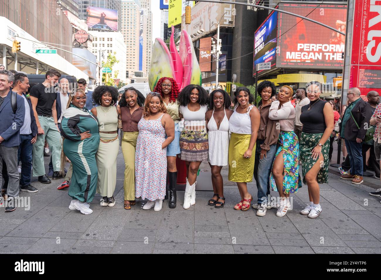 Tatiana Lofton, Camryn Hampton, Daria Pilar Redus, Christine Wanda ...