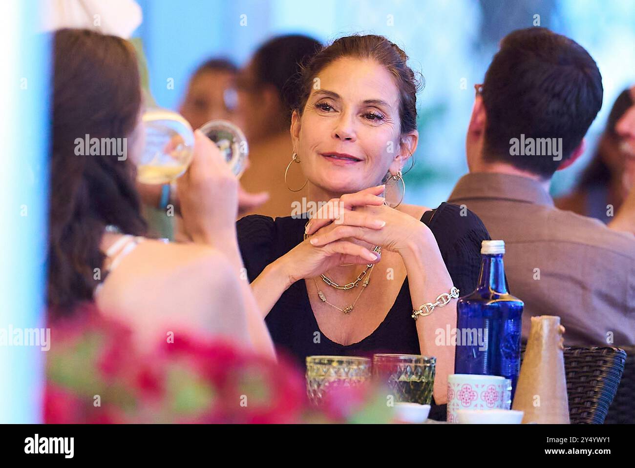 Teri Hatcher dinner with her daughter at Mia Restaurant on August 4 ...