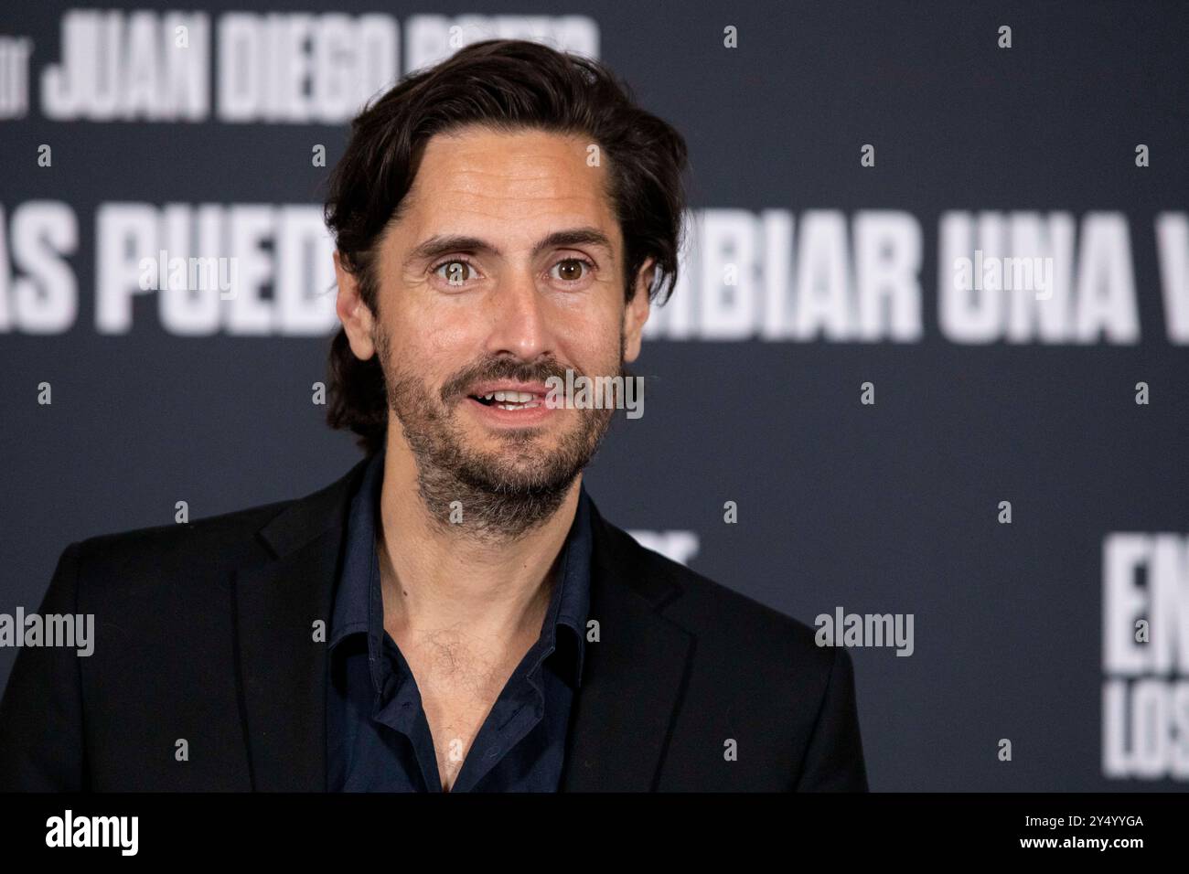 Juan Diego Botto attends to "En Los Margenes" photocall on October 3 ...