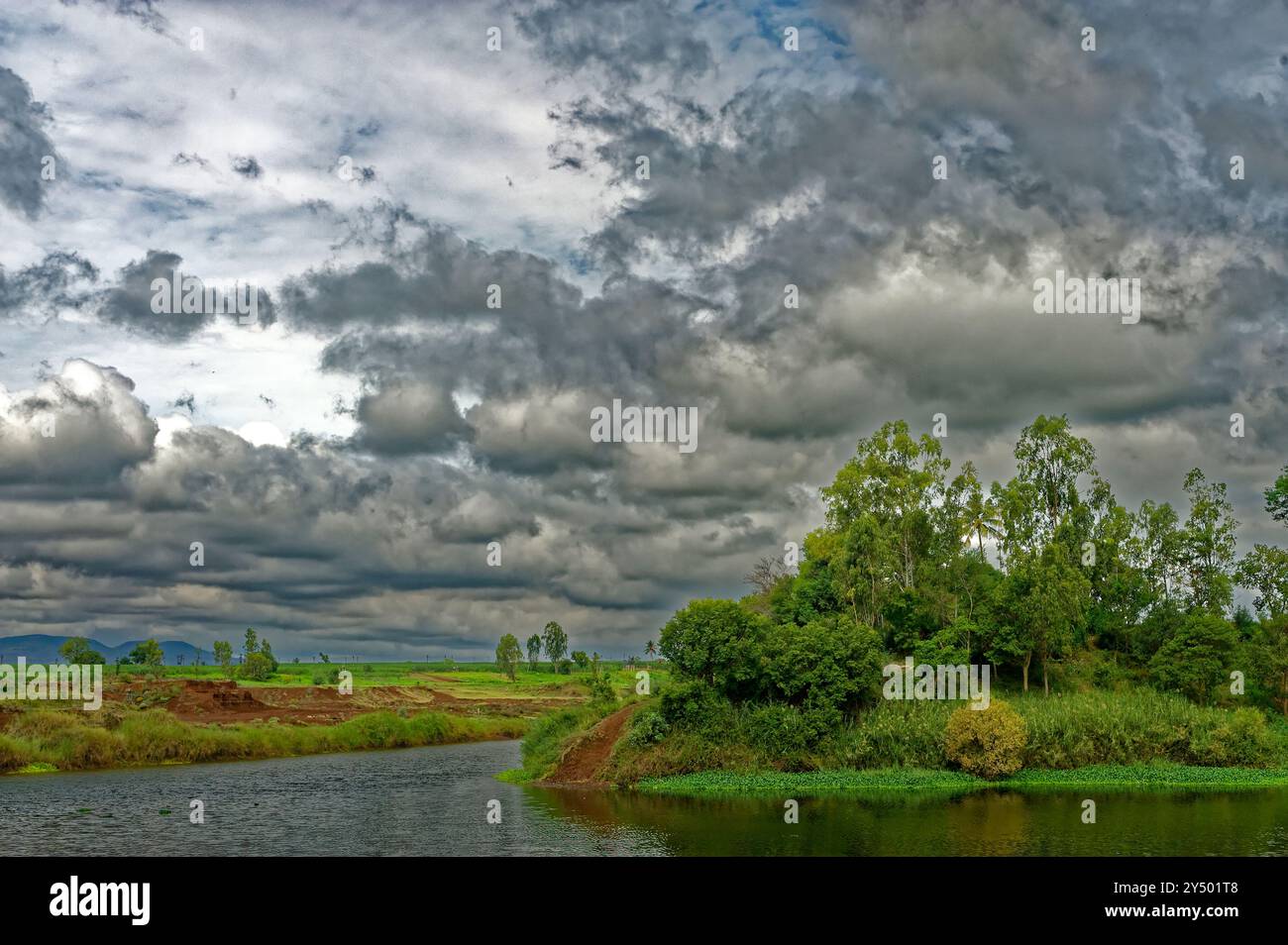 Sangam confluence of two river Krishna and Warna at Haripur Sangli ...