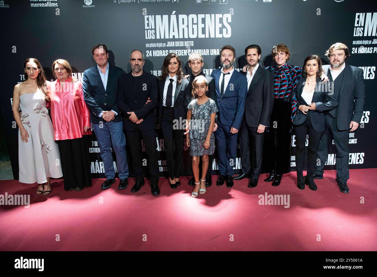 Juan Diego Botto, Adelfa Calvo, Alvaro Longoria, Nur Levi, Penelope ...