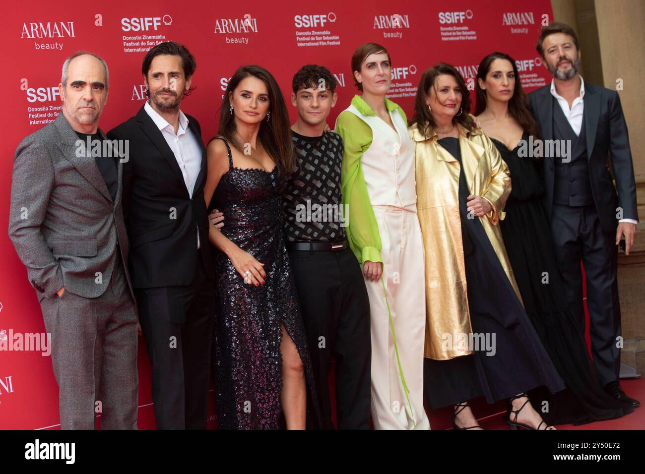 Luis Tosar, Juan Diego Botto, Penelope Cruz, Christian Checa, Aixa ...