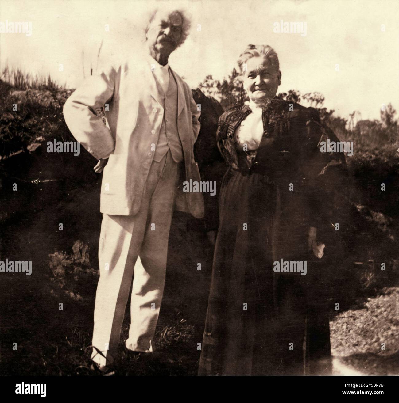 Mark Twain with Anna Laura (Elizabeth) Hawkins Frazer, who was the ...