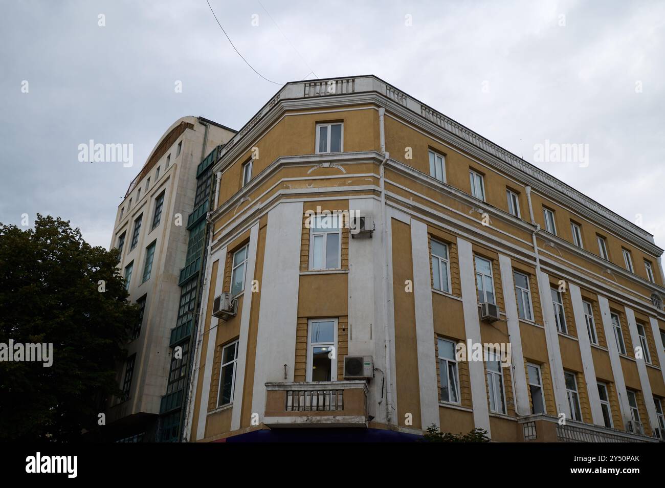 A striking example of modern architecture in an urban setting ...