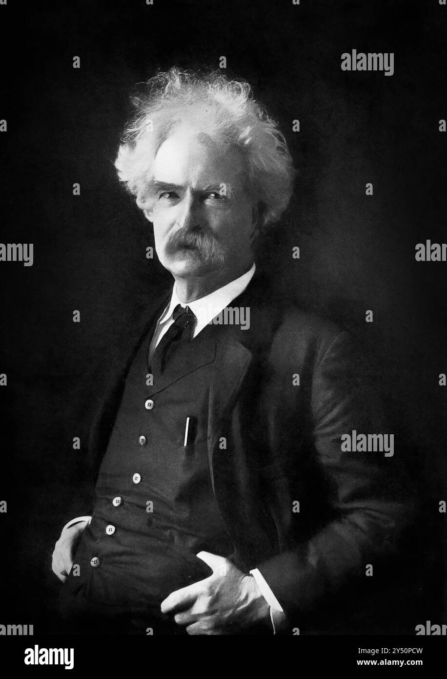 Portrait of Mark Twain 1904, vintage, rasterized photo, retouched Stock ...