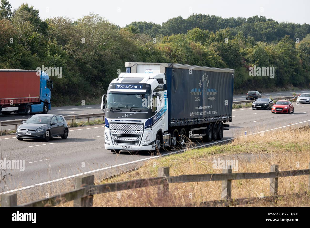 Total cargo hi-res stock photography and images - Alamy