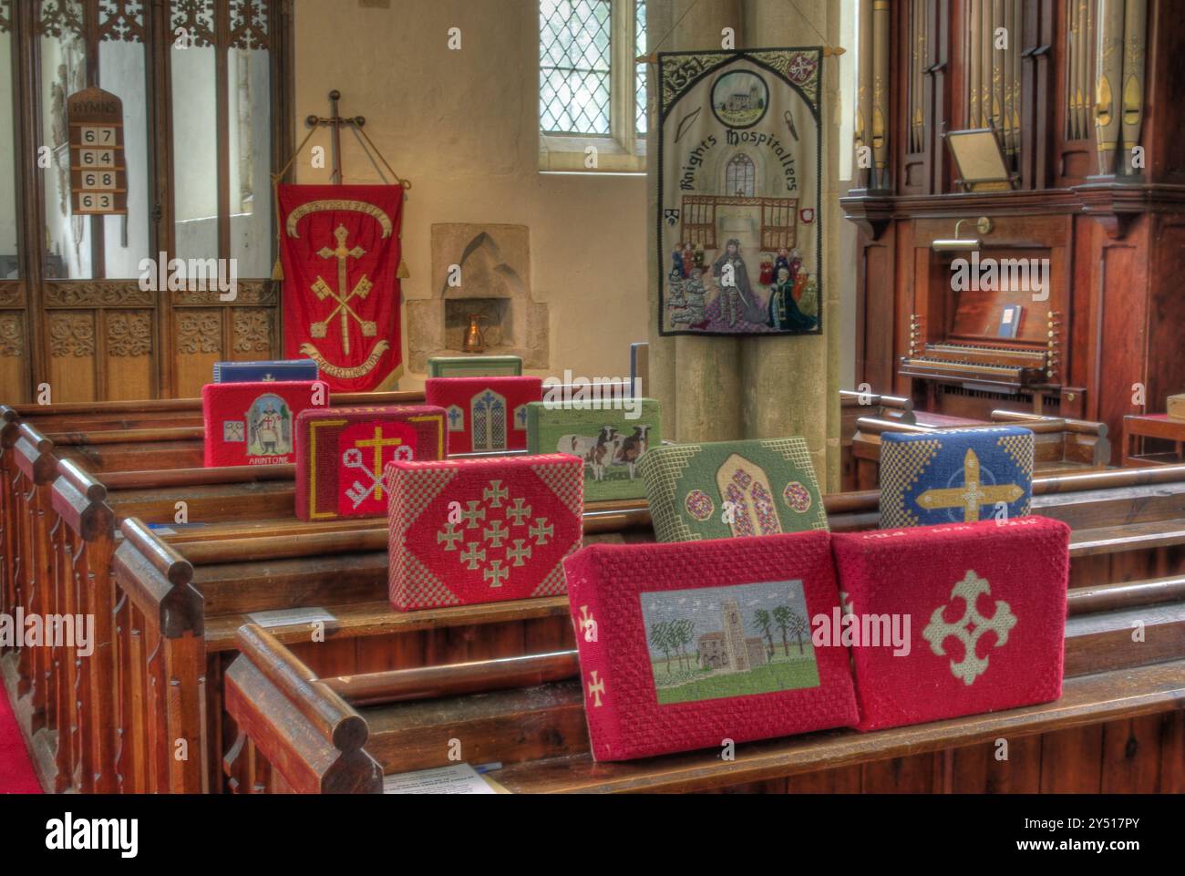 Embroidery church of england hi-res stock photography and images - Alamy