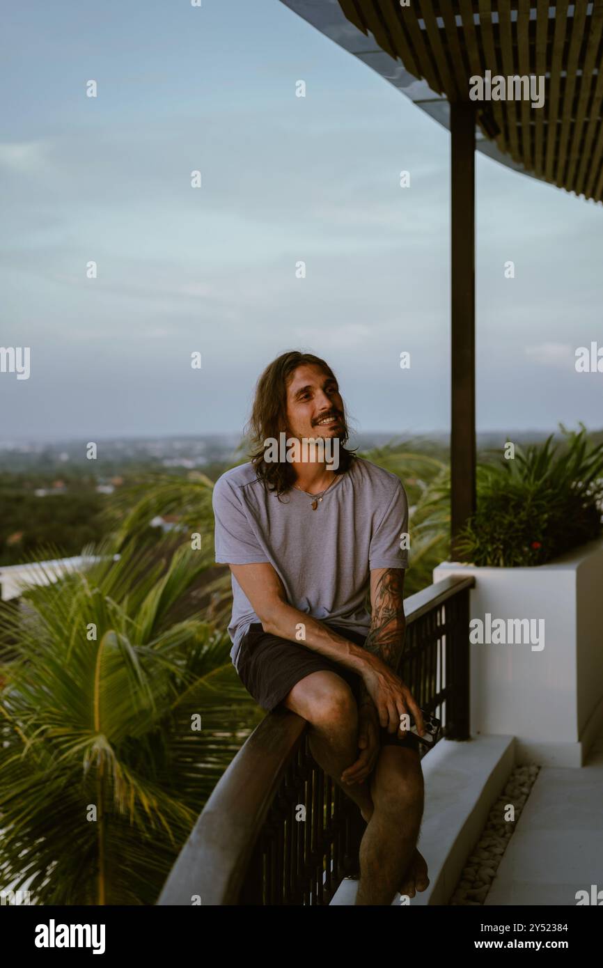 One mman hi-res stock photography and images - Alamy