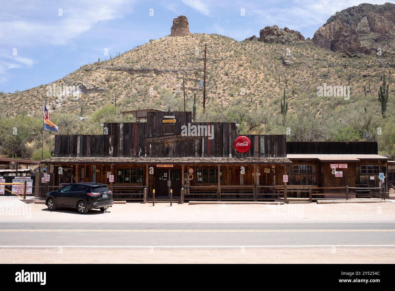 Exterior view of a western theme bar and storefront Stock Photo - Alamy