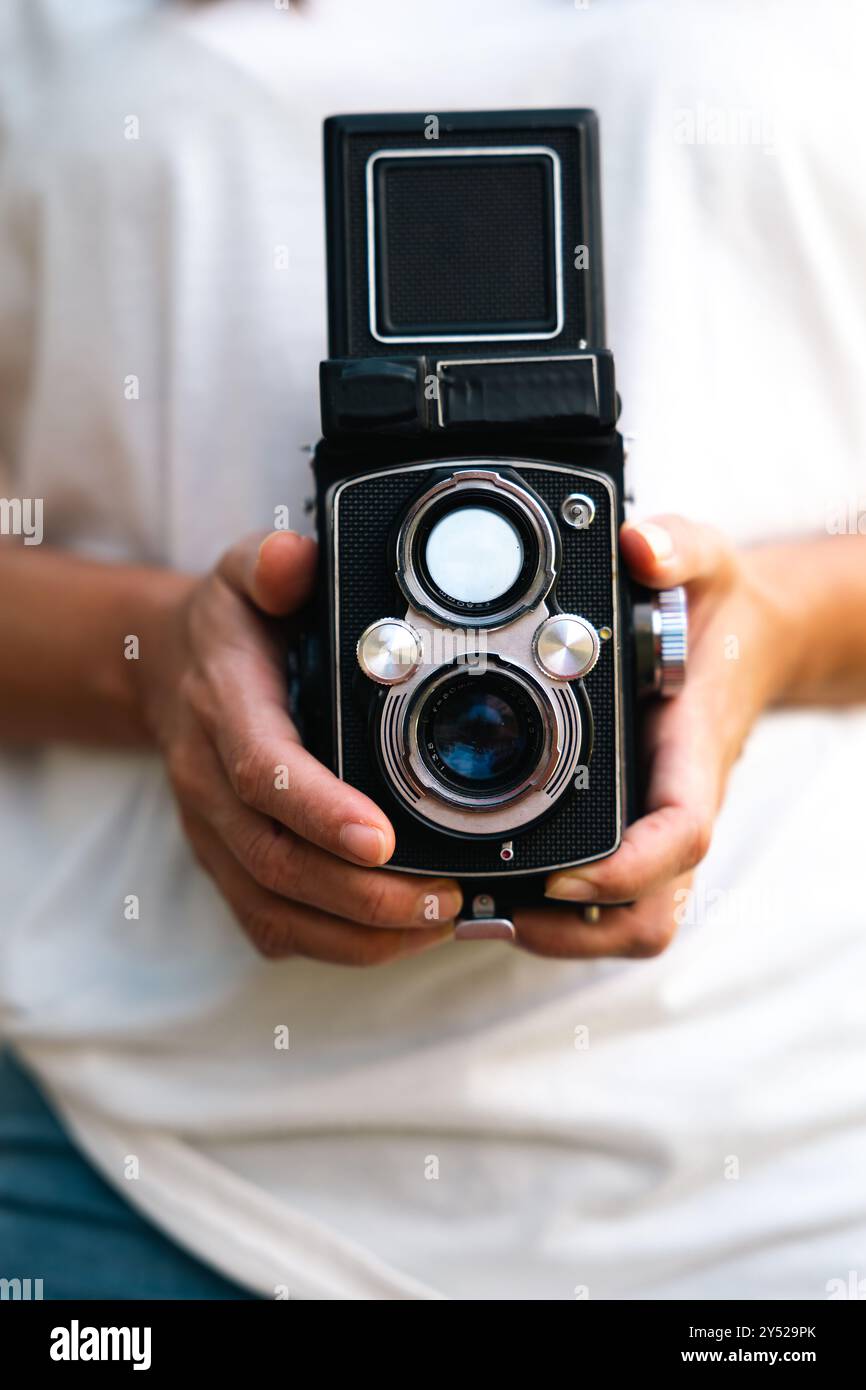 Analog medium format hi-res stock photography and images - Alamy