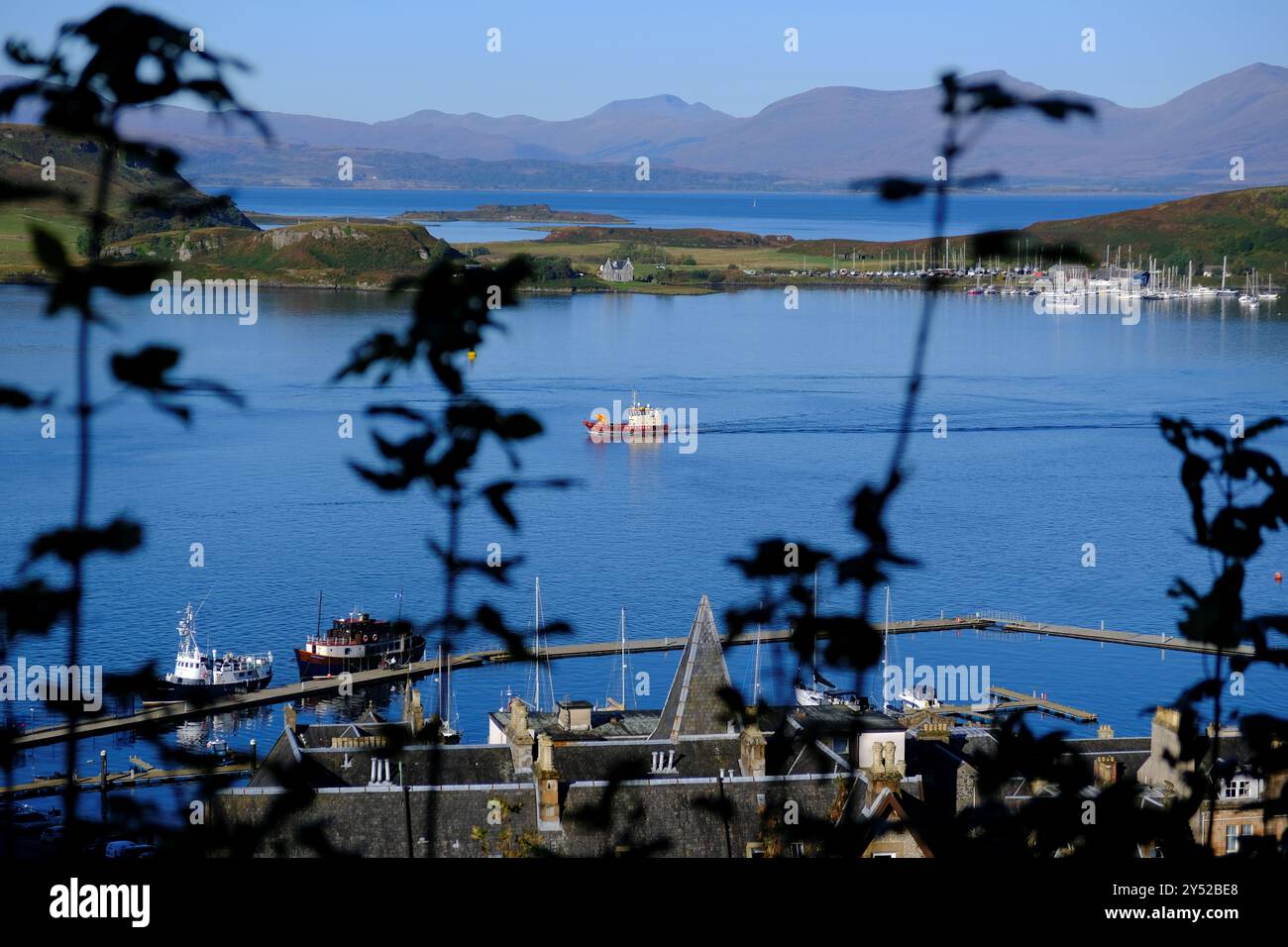 Oban, Scotland, UK. 20th Sep 2024. Glorious warm and sunny weather in ...