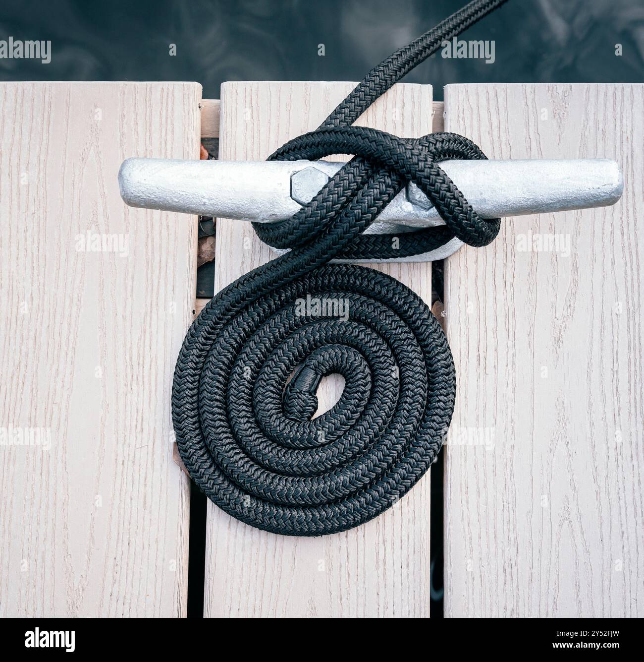 rope on a boat miami river Stock Photo - Alamy