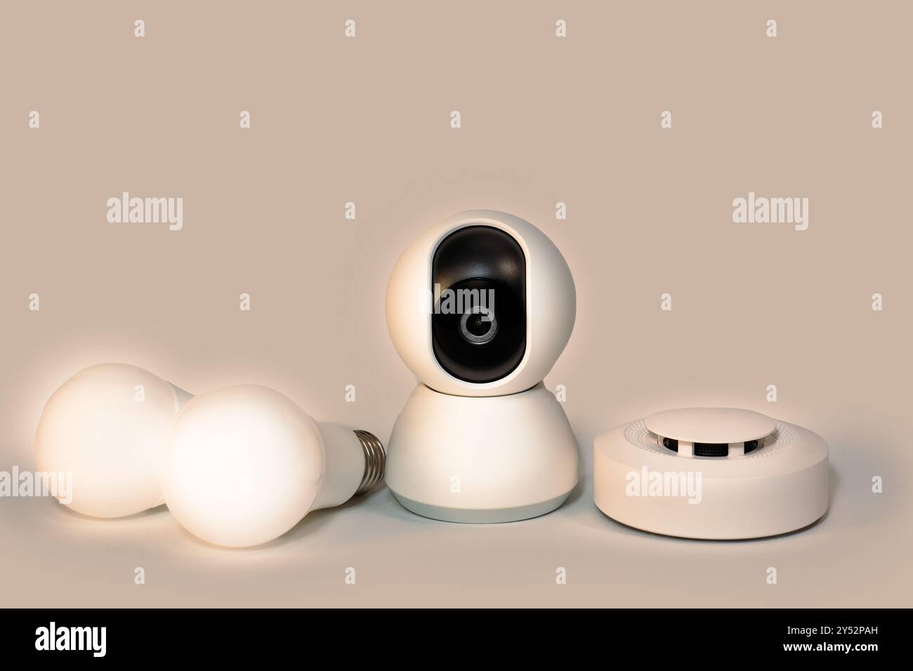 Smart home automation devices. CCTV monitoring camera smoke sensor ...